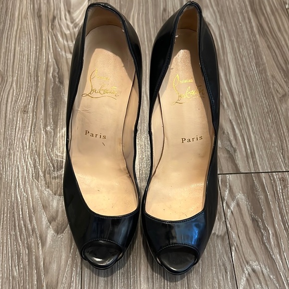 Christian Louboutin | Shoes | Christian Louboutin Lady Peep 5 Pumps ...